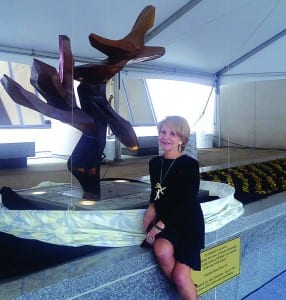 ‘UNESCO Artist for Peace Visits Miami Beach’ – Miami's Community News